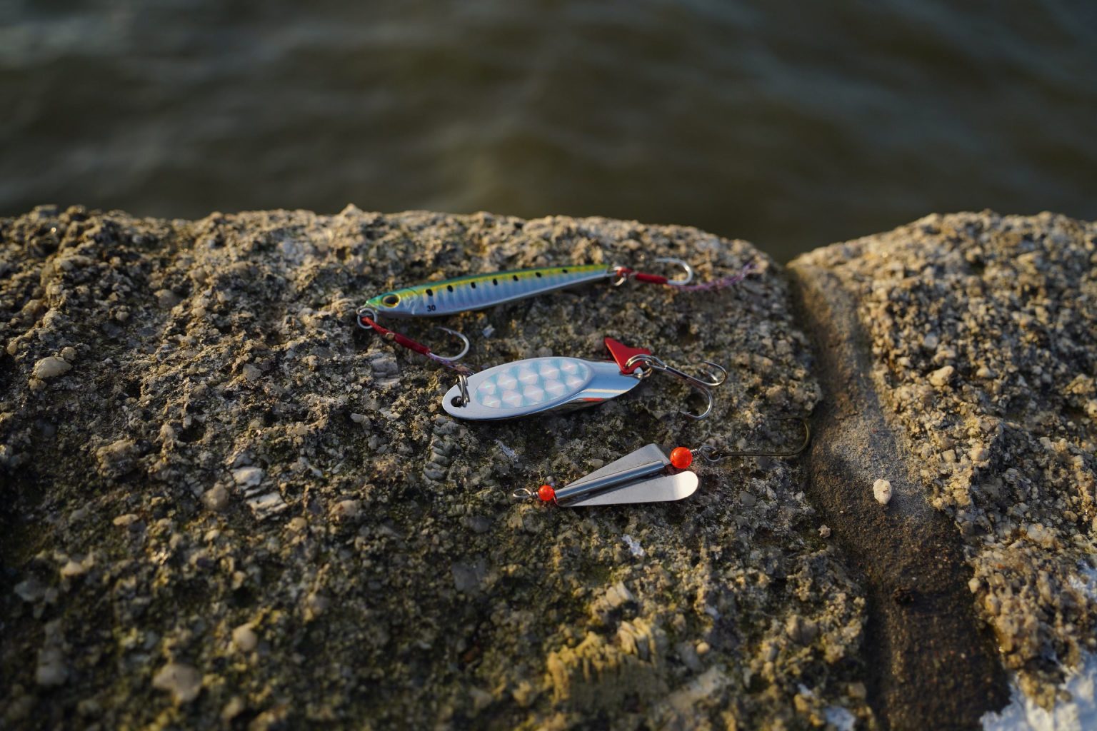 Mackerel Fishing Guide | Spinning, Feathering & Float Fishing